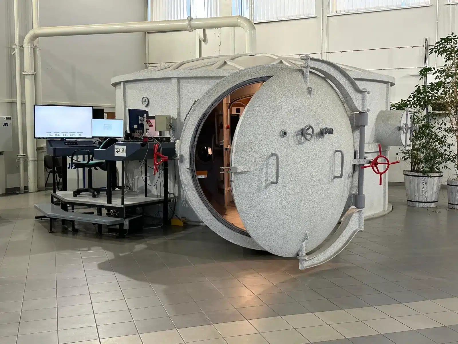 Upgrade of the Thermobaric Chamber, WIML Poland - JFJ GmbH